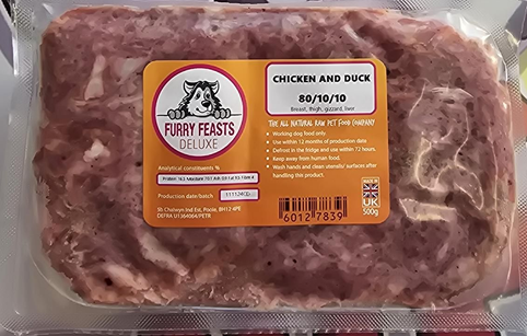 Furry Feasts - Deluxe Chicken & Duck 80/10/10 500g | Carniraw Ltd