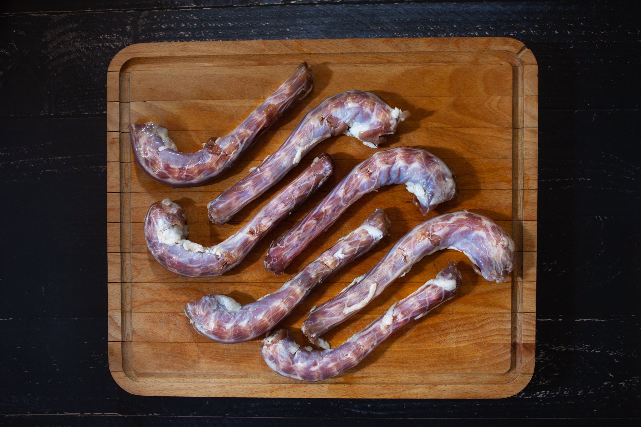 Premium Raw - Goose Necks 1kg | Carniraw Ltd