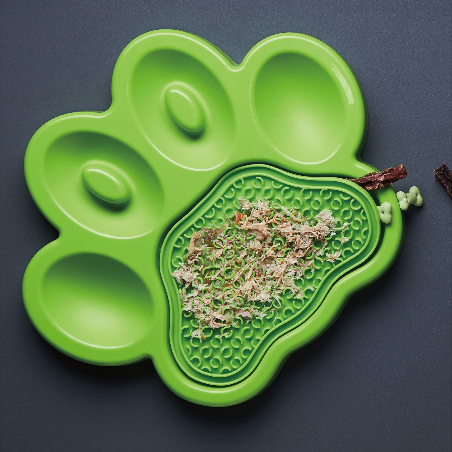 Interactive Paw Slow Feeder - 2 In 1 with Removable Lick Pad | Carniraw Ltd