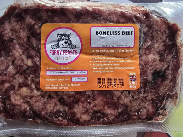 Furry Feasts - Deluxe Boneless Beef 500g | Carniraw Ltd